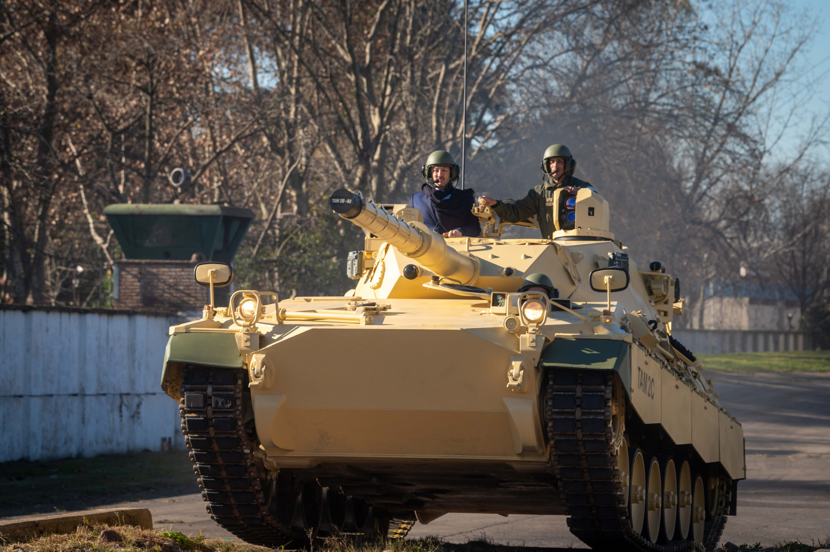 Argentina y loca carrera armamentista: con asistencia israelí ...